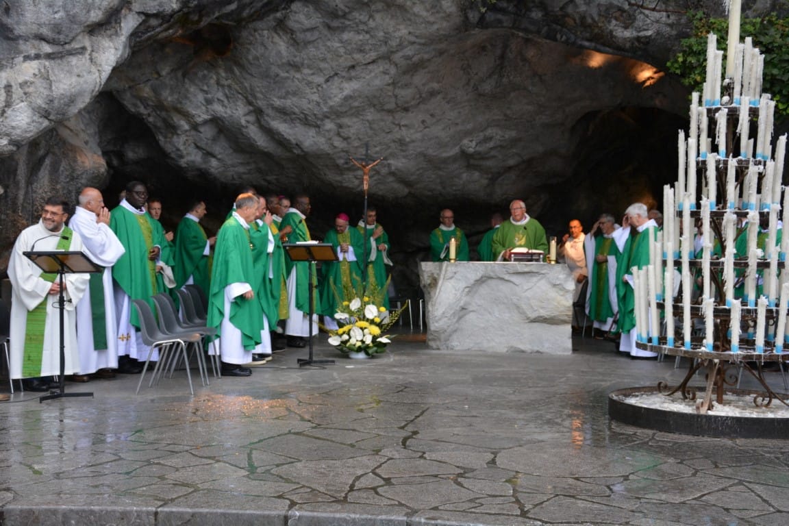 Messe à la Grotte de lourdes 10h le 17 août 2023